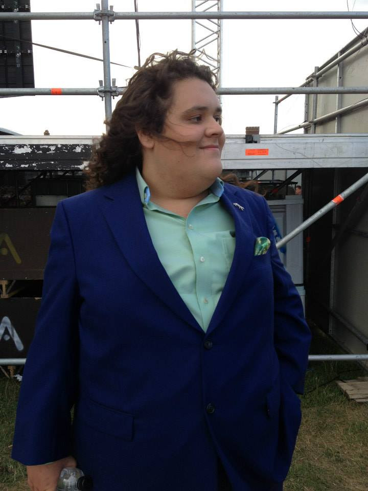 Jonathan Antoine Photo Gallery