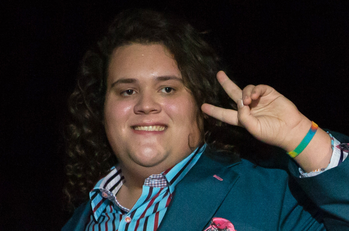 Jonathan Antoine Photo Gallery