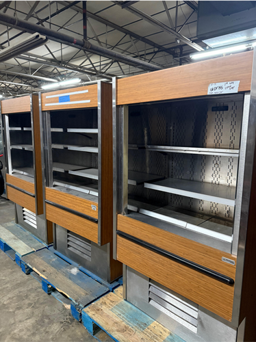 2-0019 Structural Concepts Oasis Self Contained Upright Display Cooler ...