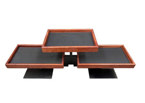 1-0426 Large 3 Tier Riser | mainsite