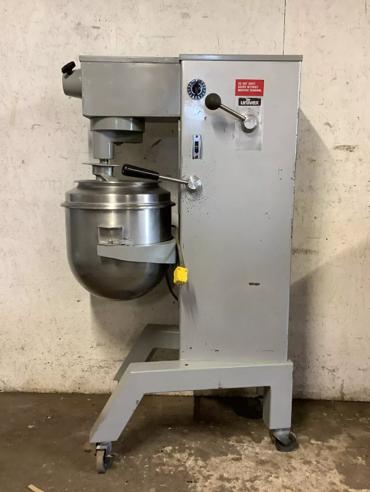152-0692 Univex 30 Quart Mixer w Bowl and Hook | GES