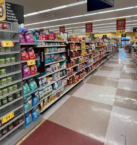 1-0587 Custom Lozier Shelving | GES