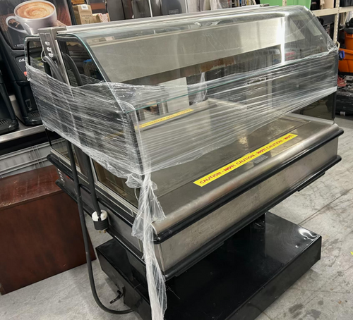 7-0017 Henny Penny Hot Food Chicken Display Case | GES