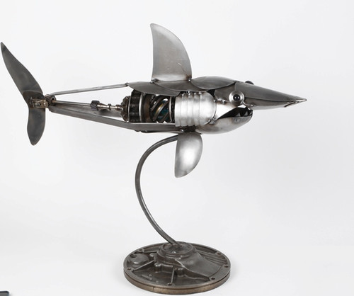 Item #ENC040 Large Shark | enginenewity