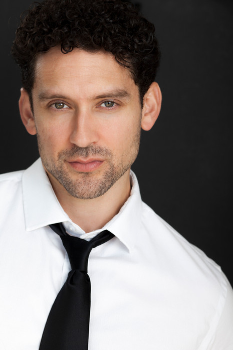 Actor Headshots | ARIANNE MARTIN