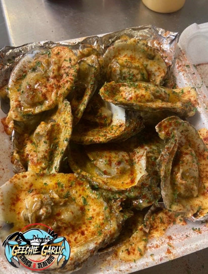 Fried Seafood | Geechie Garlic Crabs | North Charleston