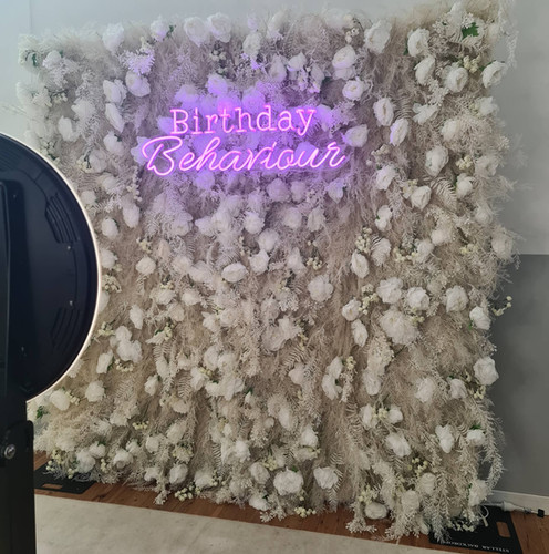 Lush Peony | Stellar Backdrops