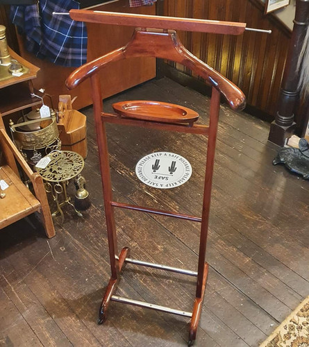 Beautiful Quality Valet Stand | Strichen Antiques