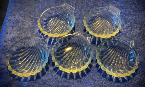 Set of Five Clam Shell Pyrex Glass Bowls -Oven proof and indestructible ...