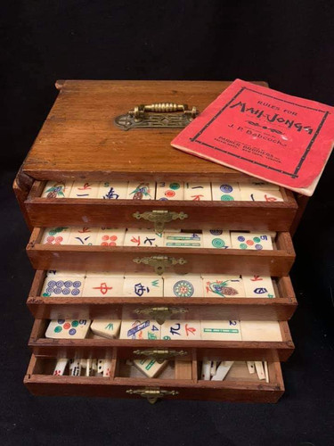 Early 20th Century Bone & Bamboo Mahjong Set | Strichen Antiques