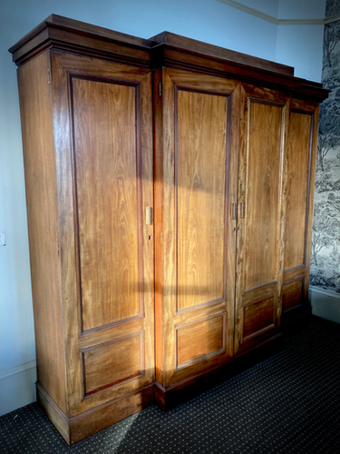 Mahogany Breakfront Quad Wardrobe Quadruple Bedroom Furniture ...
