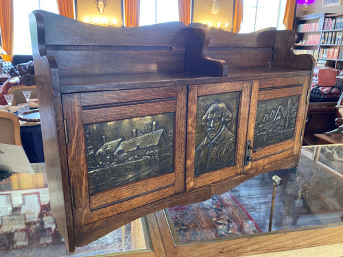 Oak Shakespeare 1910 Tobacco / Pipe Collectors Wall Hung Cabinet ...