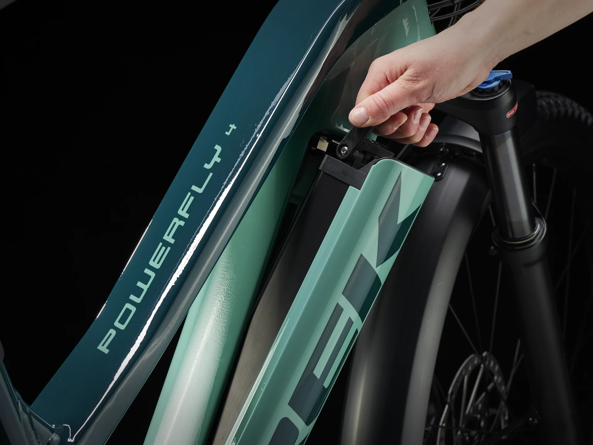 Trek Powerfly FS 4 Equipped Gen 3 | RAIDA