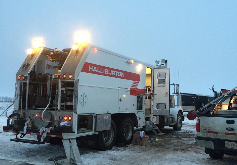 Enhanced Oil Recovery (EOR) with Slotting Perforation Technology (SPT)