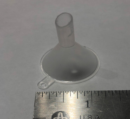 Split Jaw Smoke Fluid Funnel | www.RAILCLAMP.com