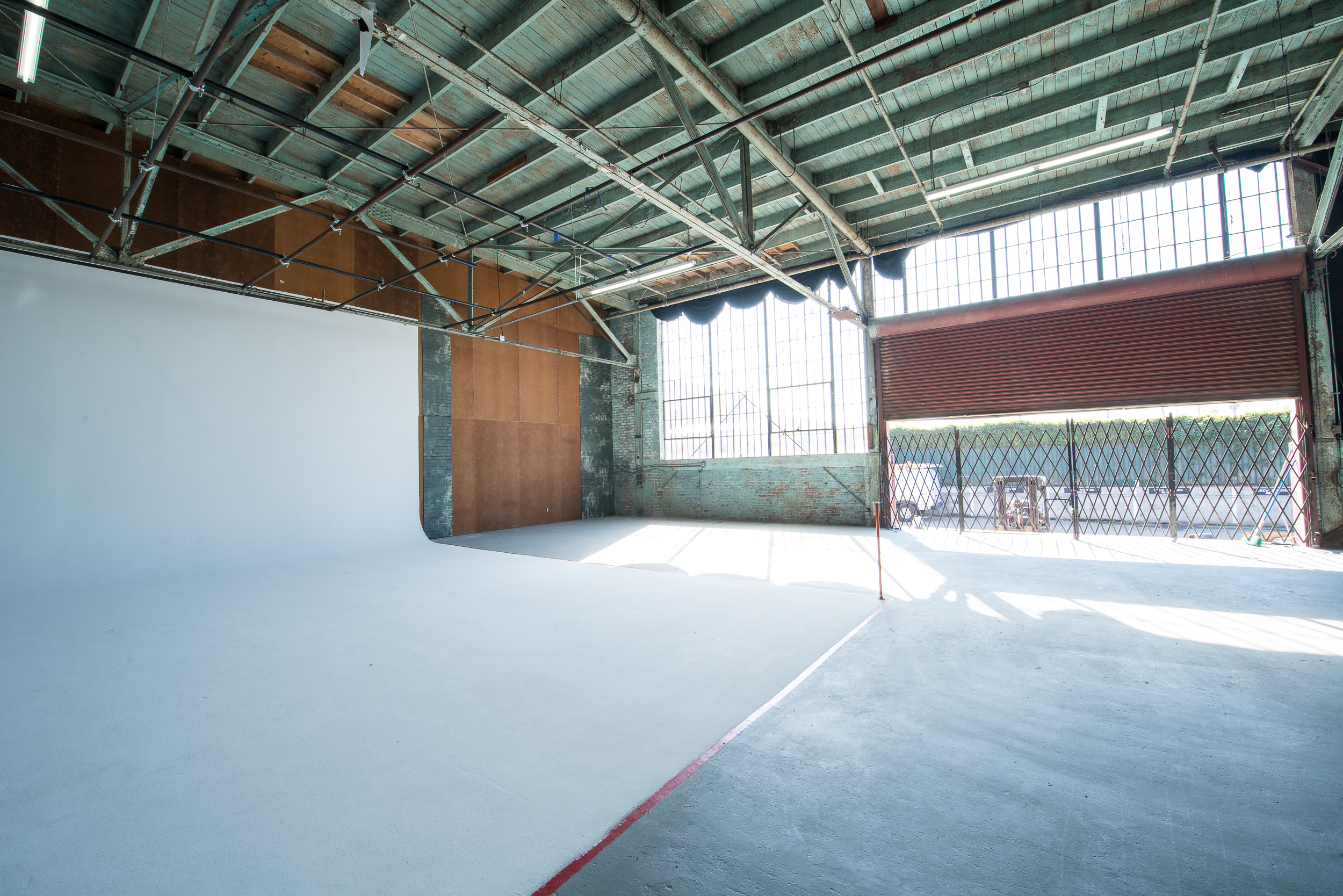 Studios 60 White Cyc Wall LA Film & Photo Studio