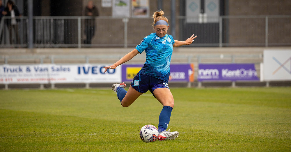 Hayley Nolan signs new contract to remain at Princes Park for the 2022/ ...