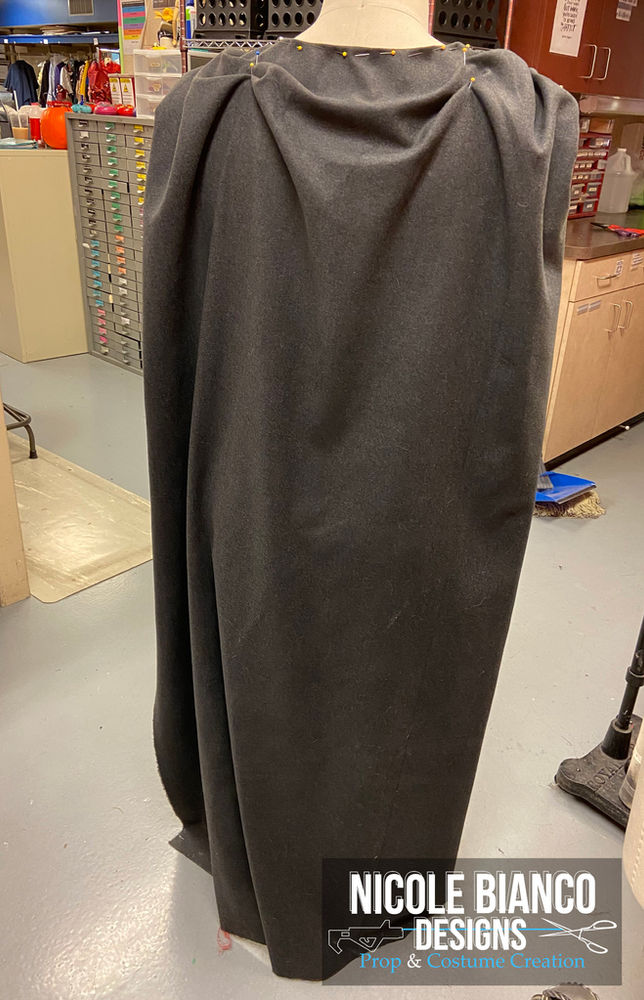 Mandalorian Cape - How to Ensure it Stays Full and Stays ON