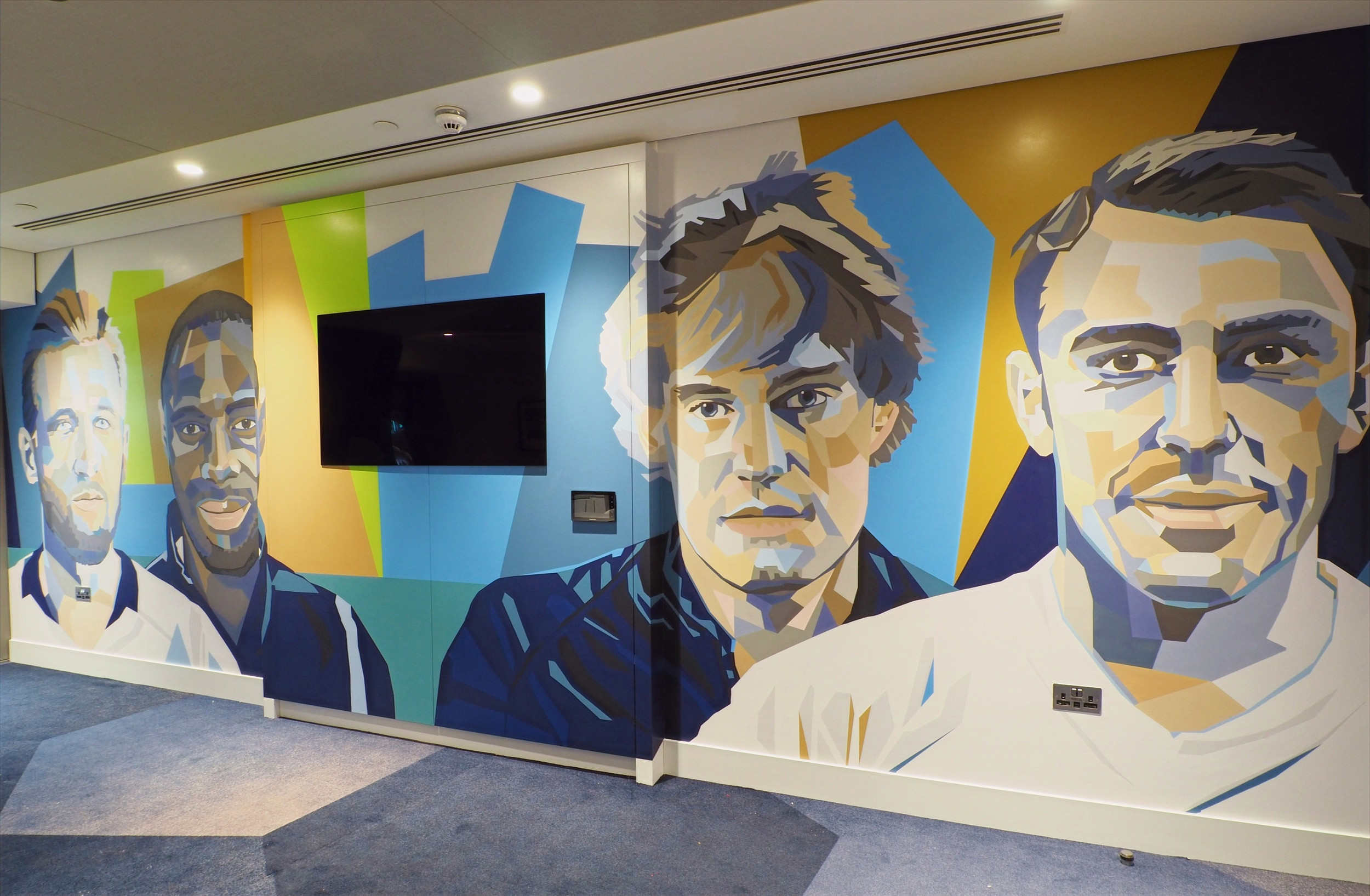 Tottenham Hotspurs legends mural | Stuart Hall Artist