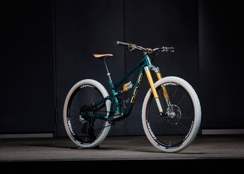 REVEL RASCAL Custom Bike by Flowrider Racing / Marc Wohler | Flowrider ...