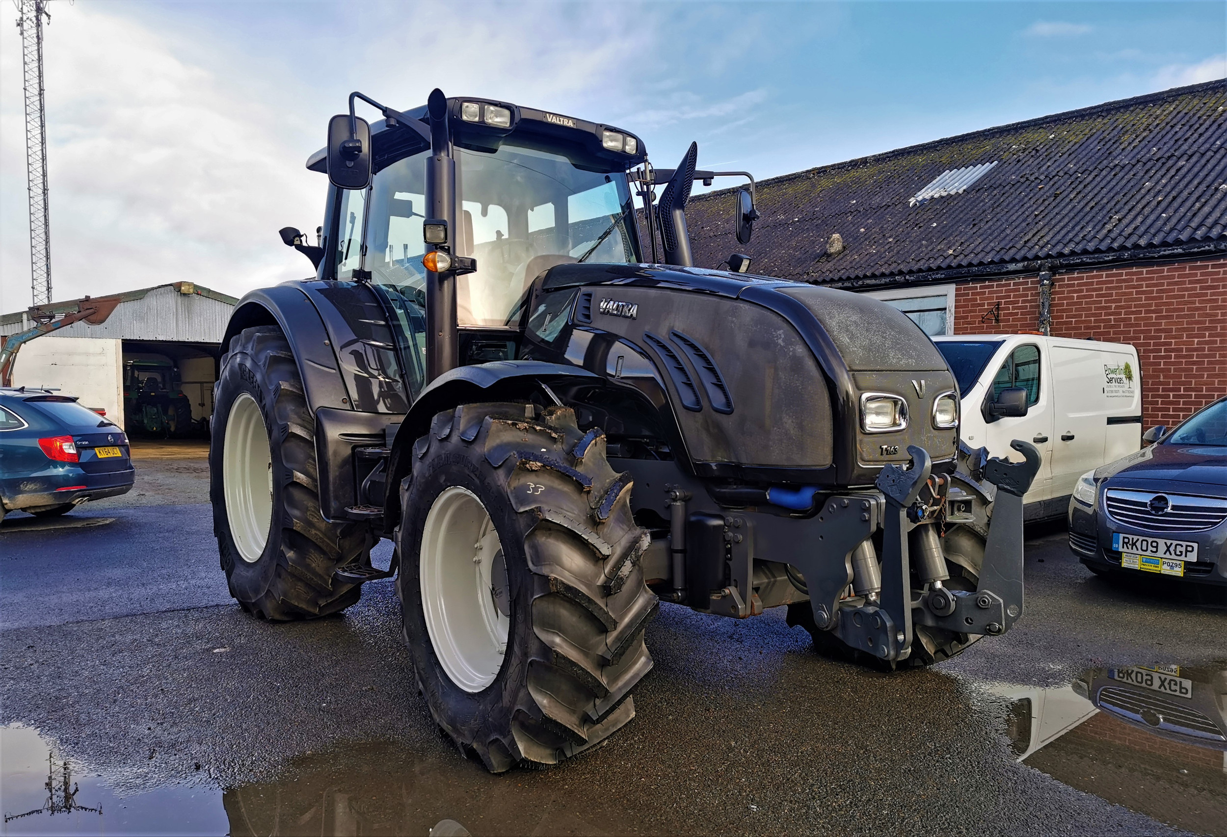 Valtra T163 | Phoenix Euro Tractor