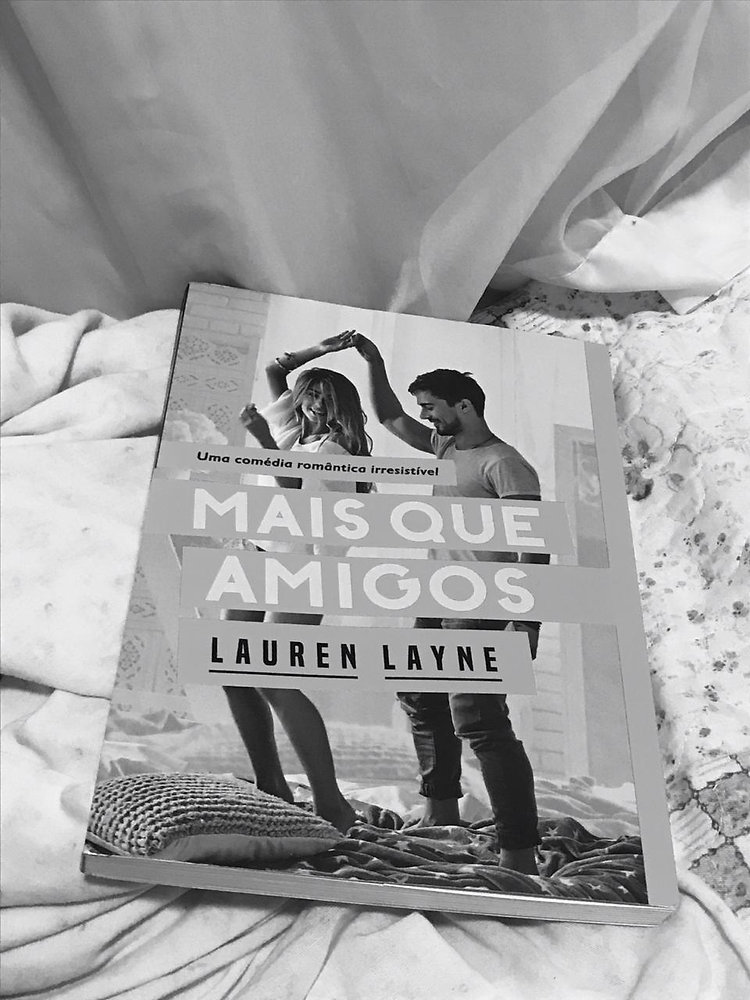 Resenha - Mais que Amigos (Lauren Layne) |+16|