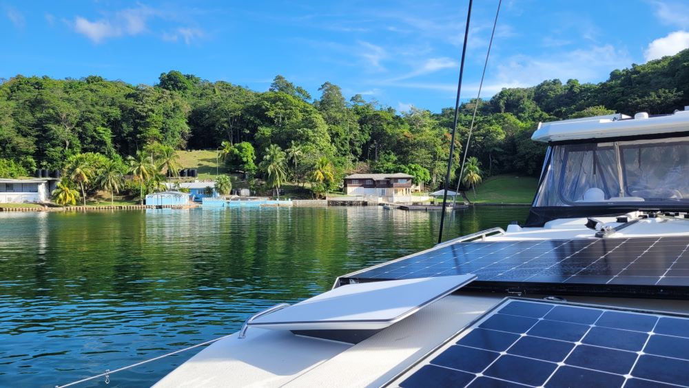 Choosing the Right Starlink Mount for Your Boat