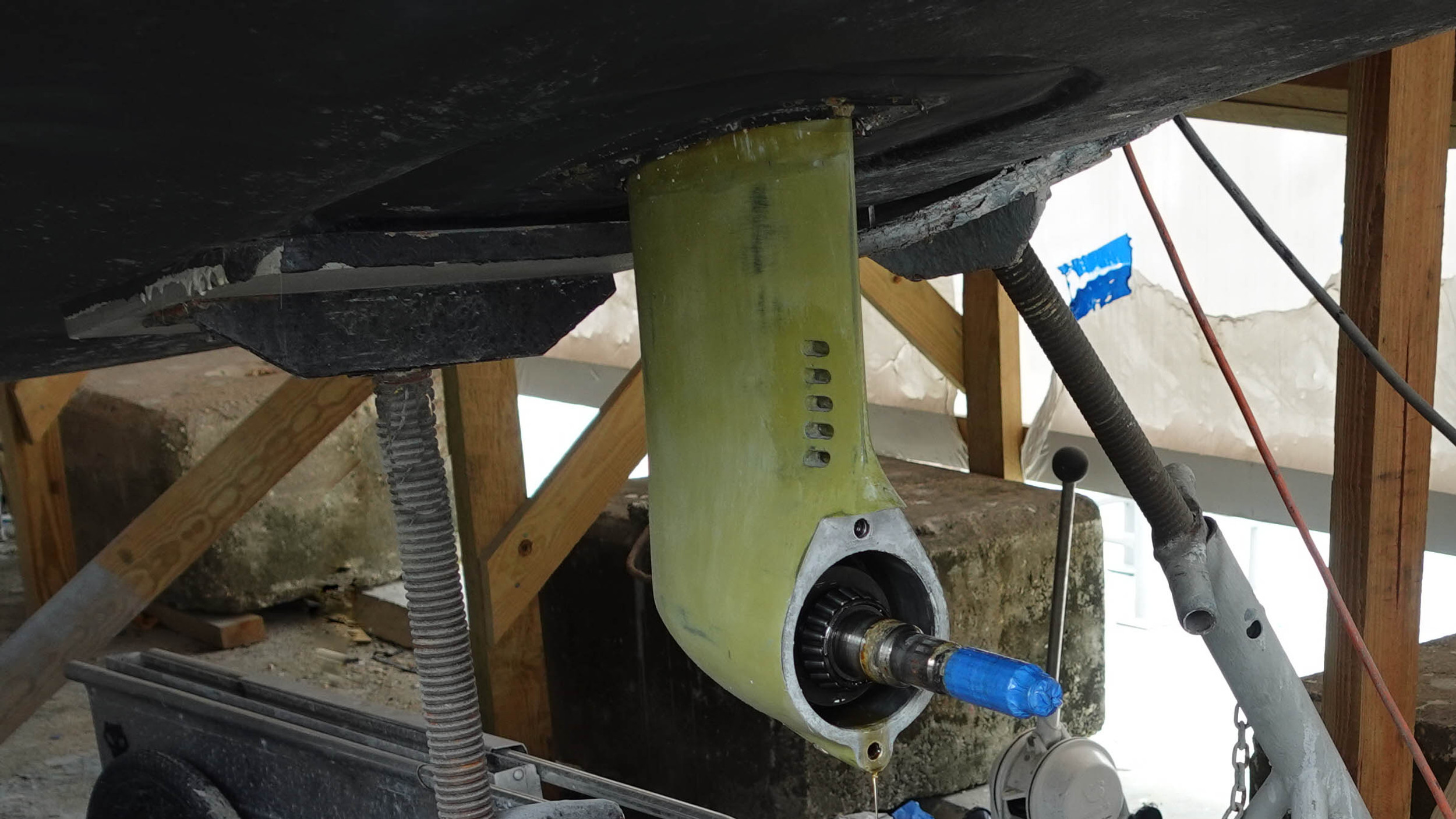 Yanmar SD60 Saildrive: How to Install the Rubber Boot