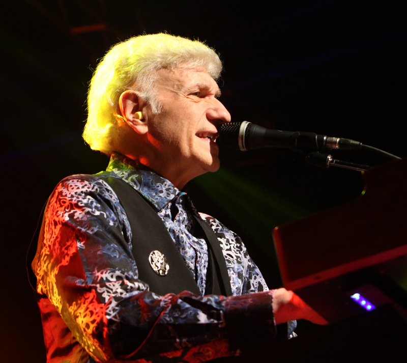 Dennis DeYoung Review | North Coast Music