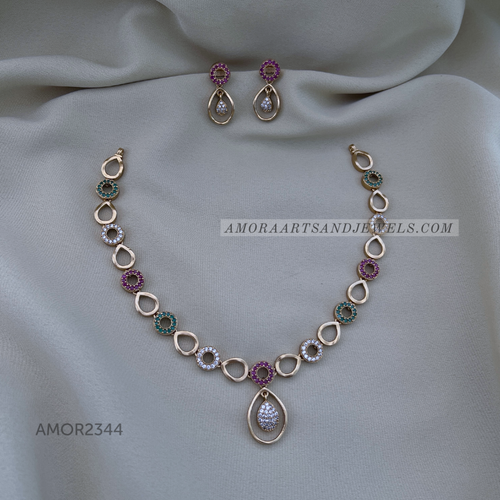 Antique Short Necklace | Amora Art and Jewels