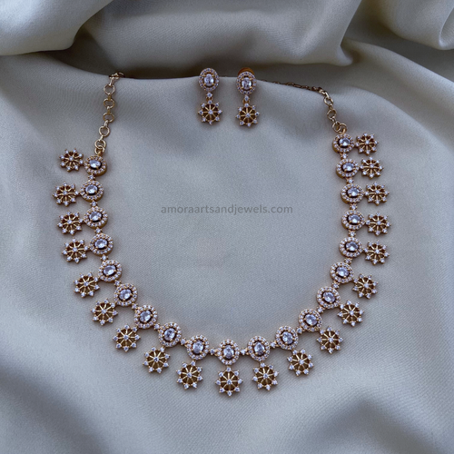 Antique Short Necklace | Amora Art and Jewels