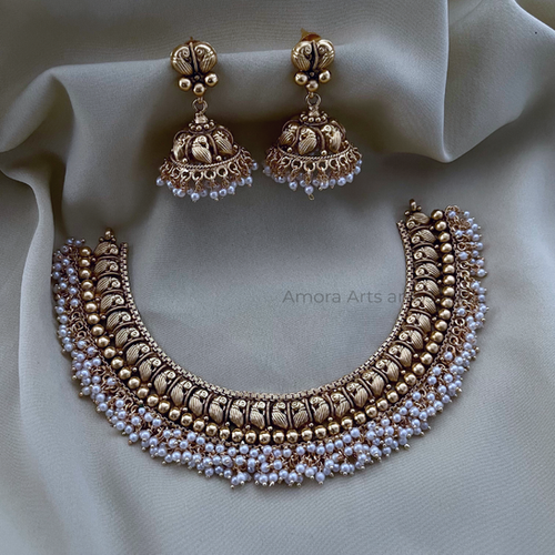 Antique Short Necklace | Amora Art and Jewels