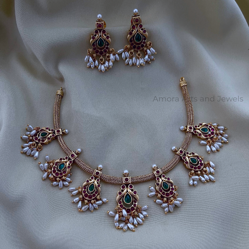 Antique Short Necklace | Amora Art and Jewels