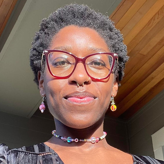 Molly Root's Instagram, Twitter & Facebook on IDCrawl