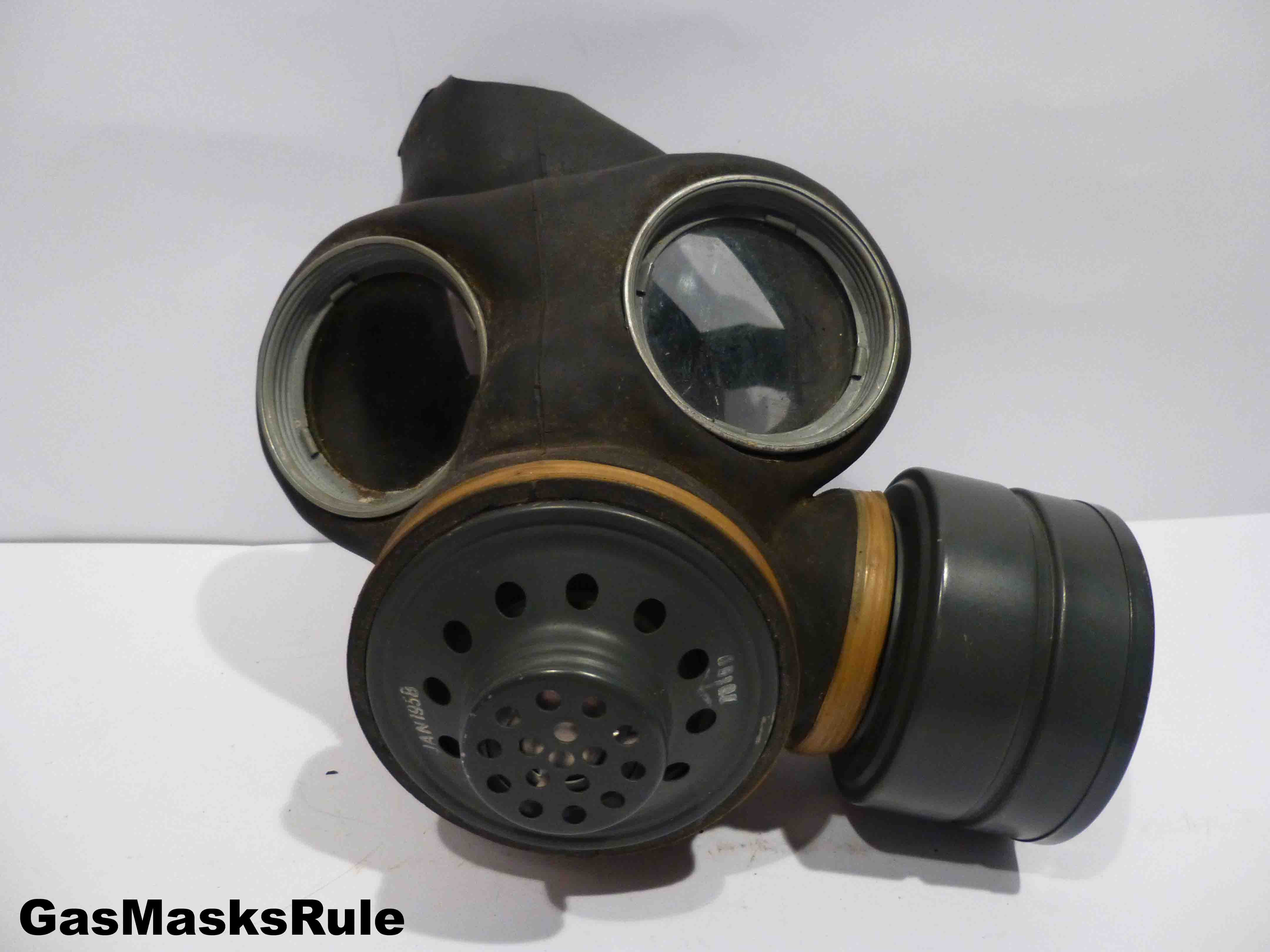 Light Weight, United Kingdom, Various, 1950s | Gas Masks Rule Main ...