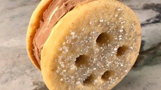 Film Reel Ice Cream Sandwich – Carla Hall