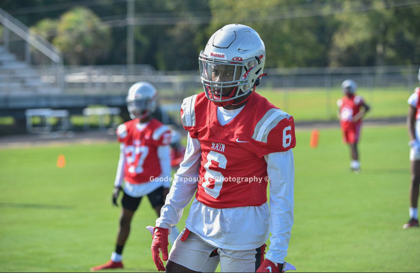 Jordan Vines Player Card | Football | The Athletic Academy