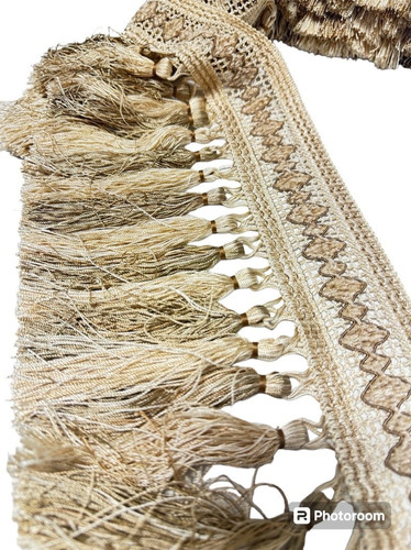 Sandy Trawl Tassel Trim | shopmyfabrics