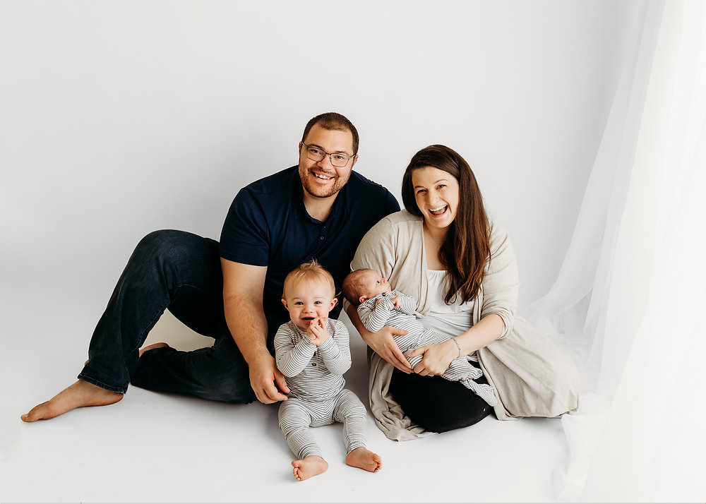 Get Tips For Styling Your Family For Newborn Photo Session