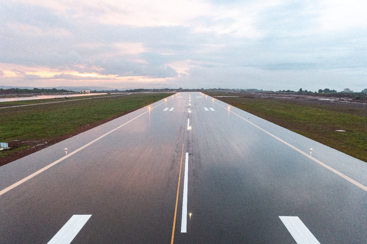 Manohar International Airport-Runway & Taxiway, Goa