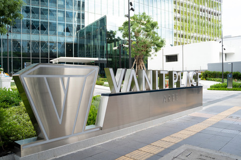 Vanit Place Aree, the newest premium office building and retail spaces in Ari, Bangkok's ...