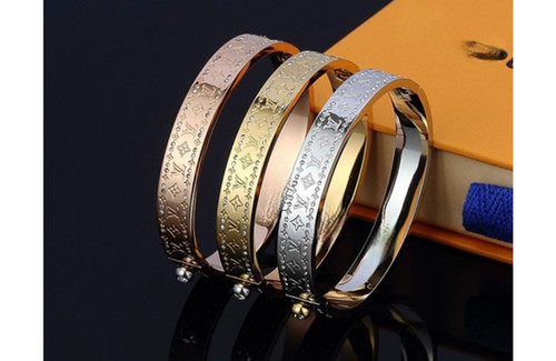 Andrea Bangle | LUXEBYMYA