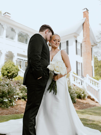 Wedding & Elopement Photographer | Bailey Burrow Photography