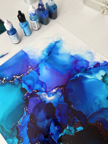 Alcohol Inks for Beginners Workshop -Create & Sip | Artalicious