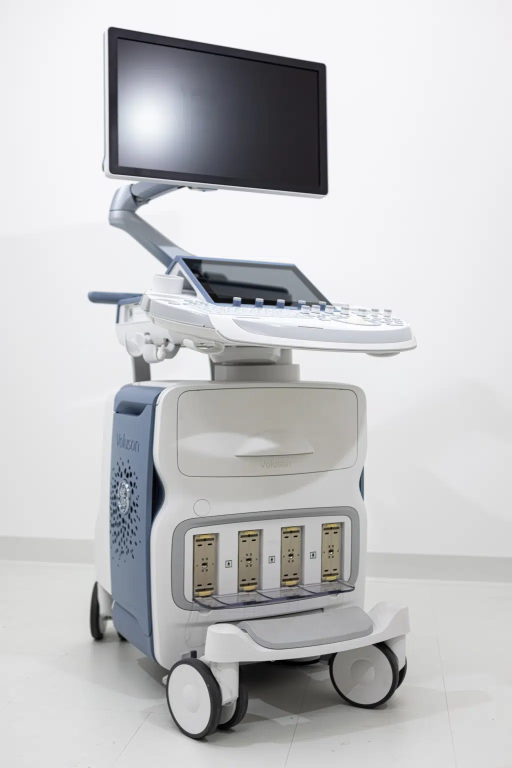 GE Voluson E8 Ultrasound Machine | Peak Medical