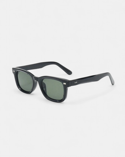 Vanguard Shades in Black | Eyebox