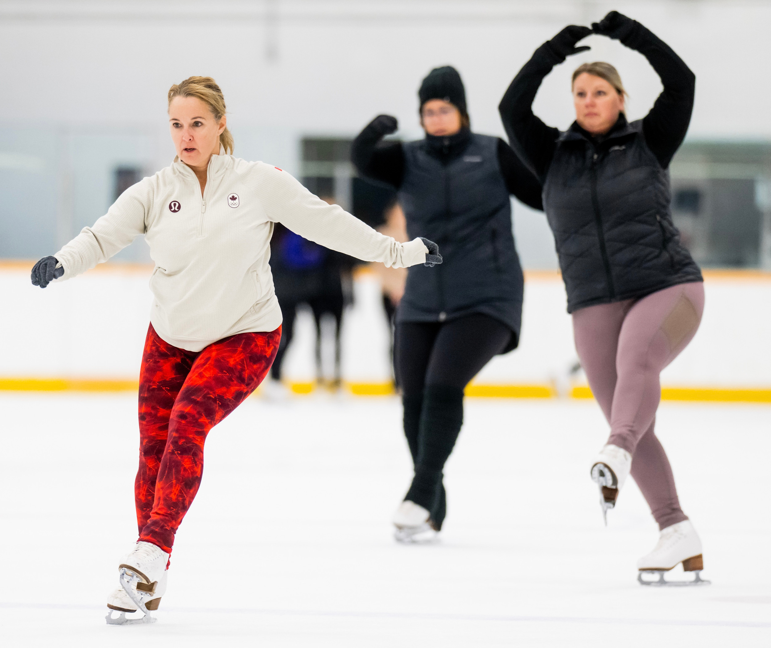 Adult Skate | Oak Bay Skating Club