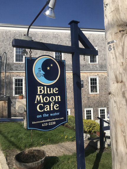 Gallery | Blue Moon Cafe