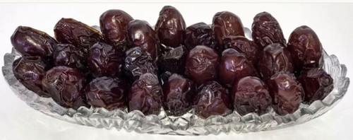 RUTAB MEDJOOL DATES, 30-45% moisture, 5 & 1/2+ lbs | regulusdateranch