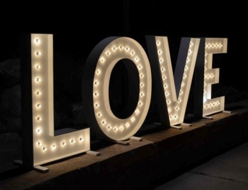 4' LOVE Marquee Sign | Ella Rose Rentals